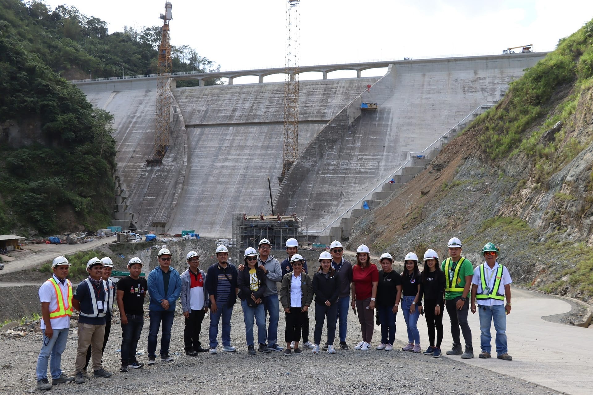 Construction of Jalaur mega dam in Iloilo still on track - NewsExpress